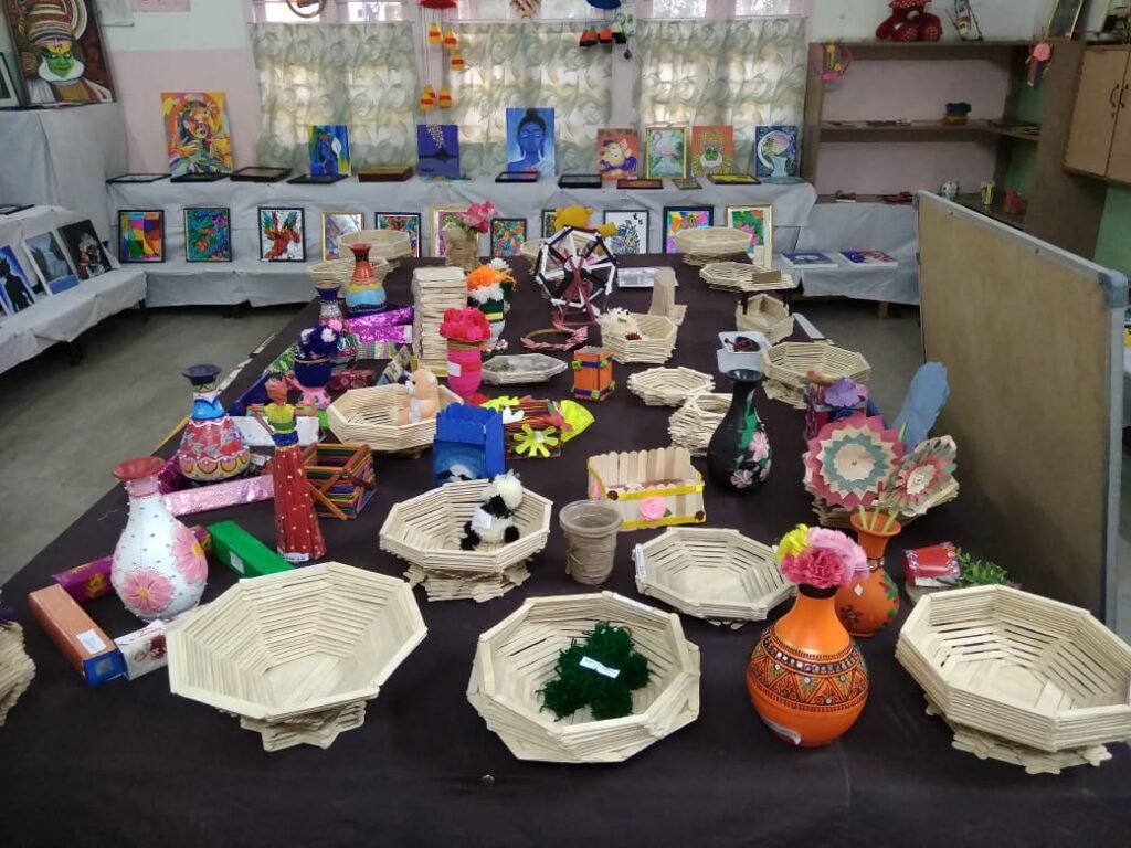 Craft Bazaar - Sir Sivaswami Kalalaya Senior Secondary School
